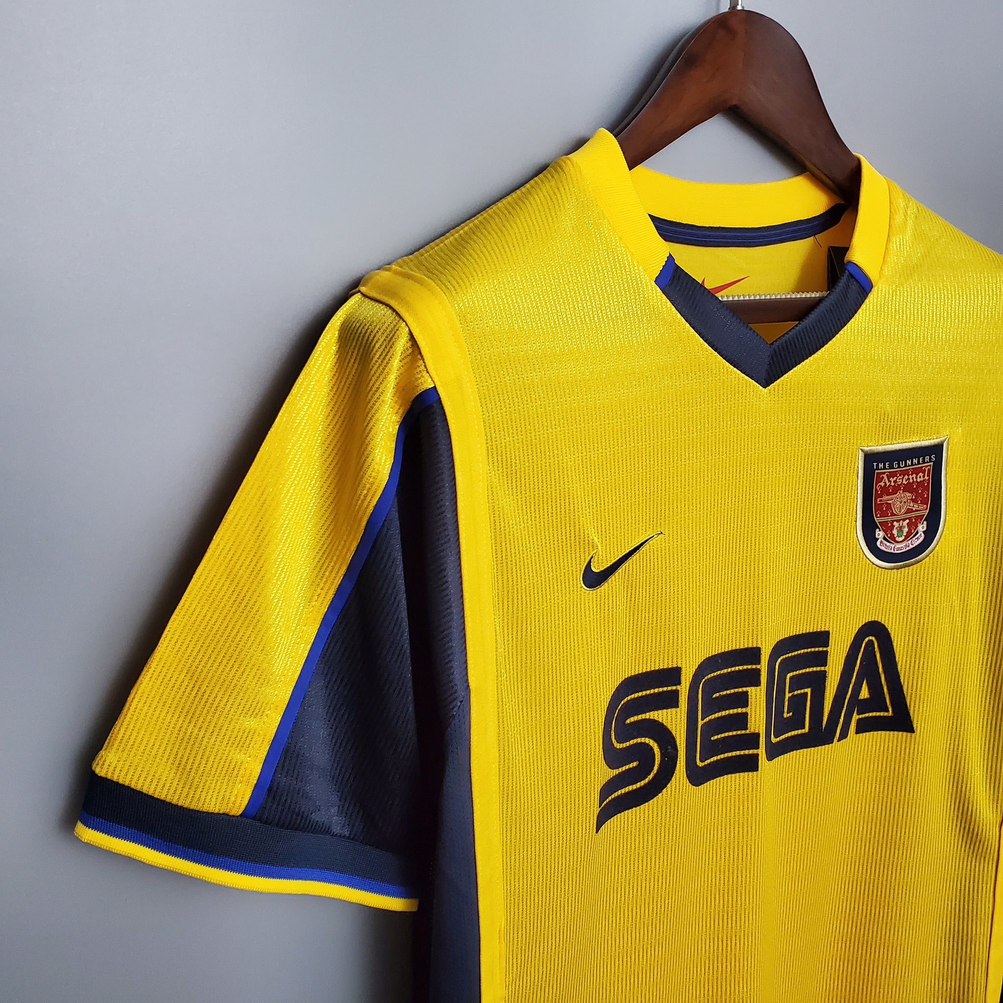 Arsenal 1999/00 Away Jersey – Retros League